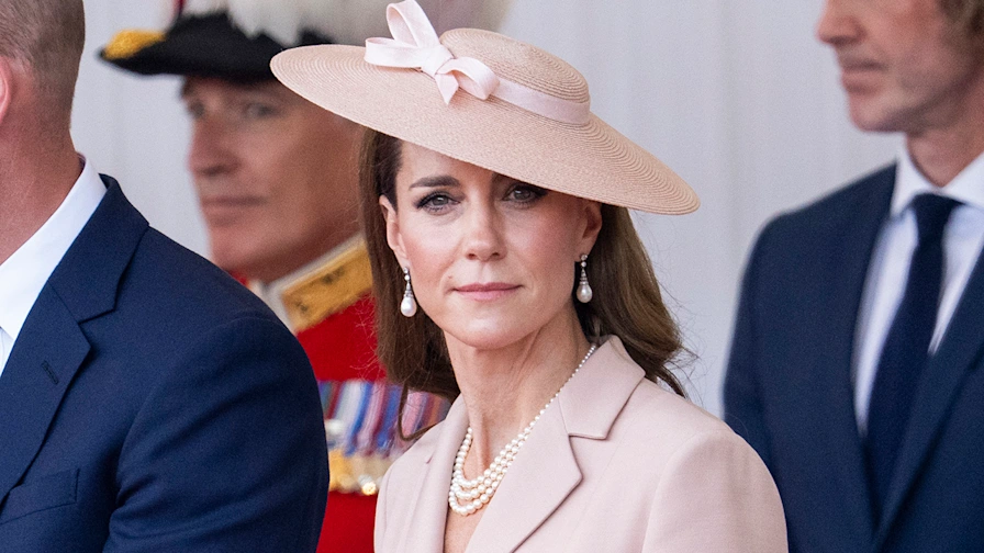 ROYALS IN SHOCK! KATE MIDDLETON STEPS BACK FROM “GRUELING” ROYAL LIFE!