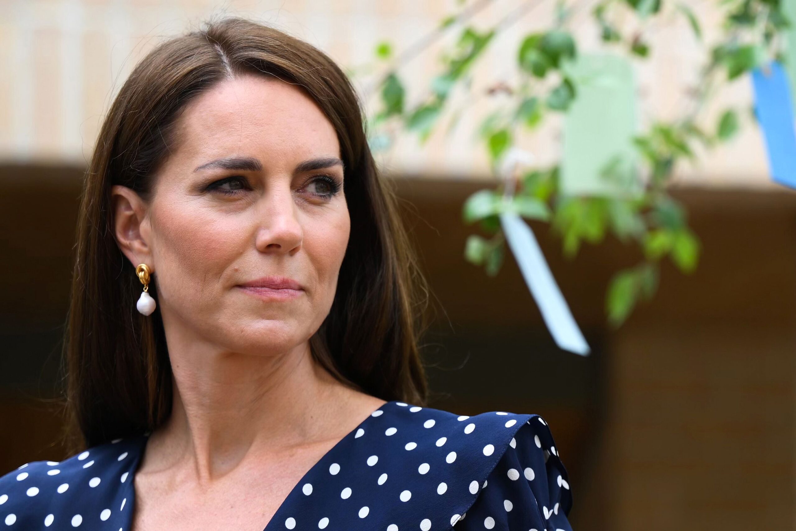 ROYALS IN SHOCK! KATE MIDDLETON FACING SERIOUS AFTERMATH OF CANCER ...